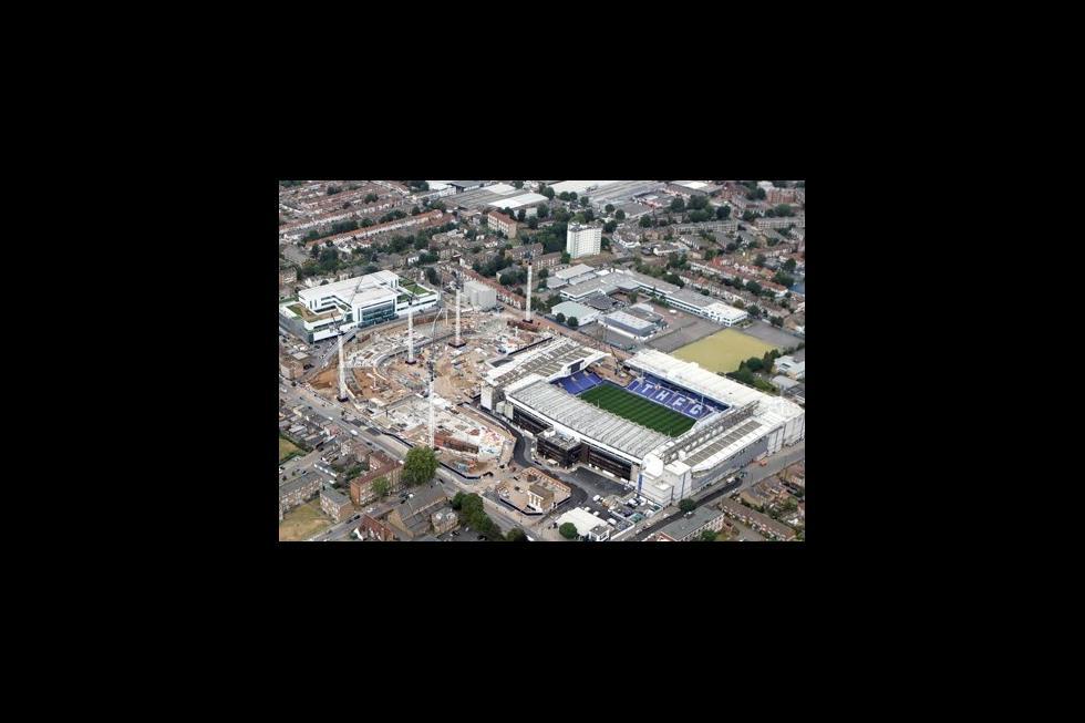 Spurs buys five cranes for £400m stadium build | News | Building